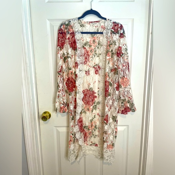 Full Circle Trends | Tops | Full Circle Threads Lace Kimono Duster ...